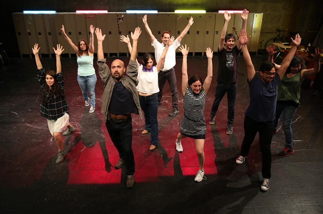 Radar L.A. El Ano En Que Naci (The Year I Was Born)-Lola Arias 01